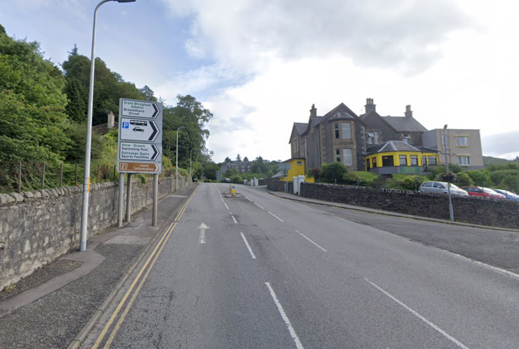 OVERNIGHT SURFACING ON A85 DUNOLLIE ROAD, OBAN - BEAR Scotland